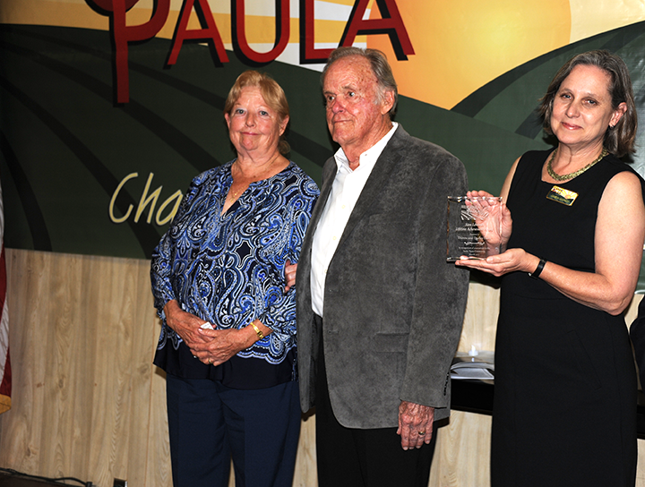 Dianne & Dudley Davis receive Sam Edwards Lifetime Achievement Award ...